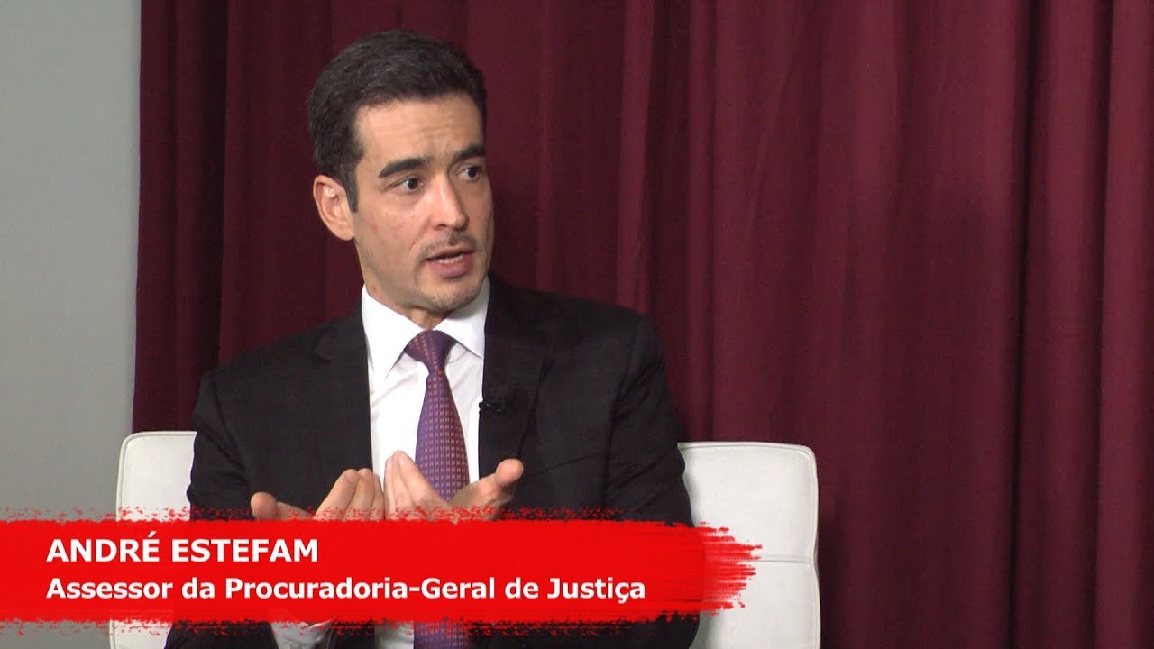Estúdio MPSP 86 - André Estefam, assessor da Procuradoria-Geral de ...