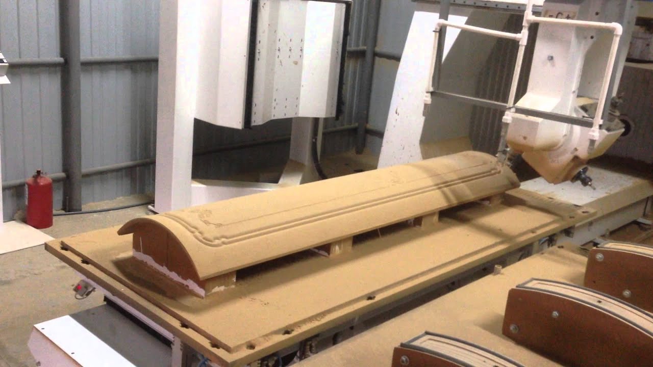 BACCI MASTER BENDED CABINET MACHINING - YouTube