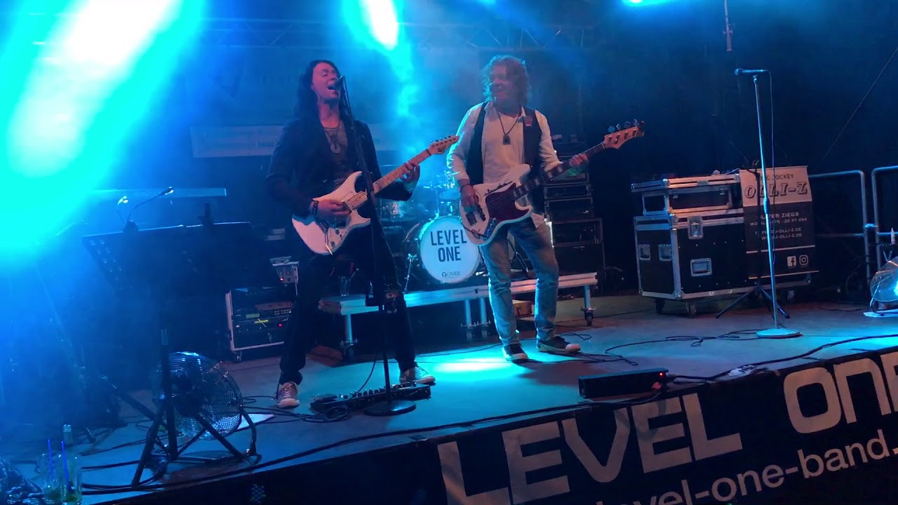 LEVEL ONE BAND - Hooksieler Krabbentage - YouTube