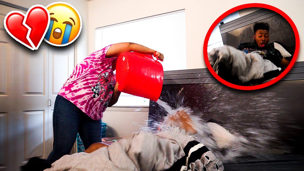 MY BOYFRIEND WILL NEVER FORGIVE ME FROM THIS *ICE BUCKET PRANK ON ...