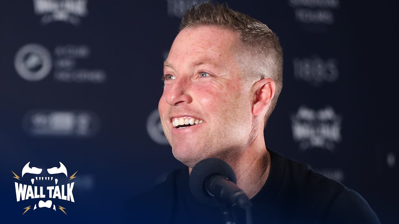 Wall Talk | Neil Harris reveals how Millwall resigned Tim Cahill - YouTube