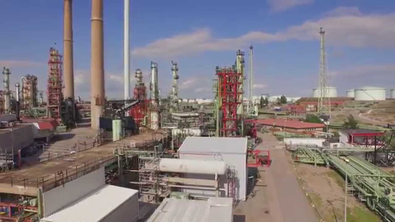 Porvoo refinery: plant 1 - YouTube