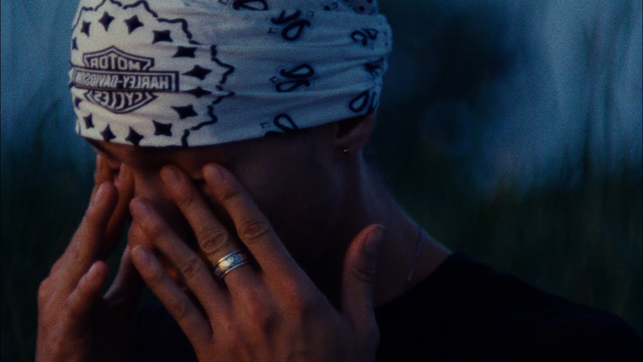 Ed Riley - 2LATE (Official Music Video) - YouTube