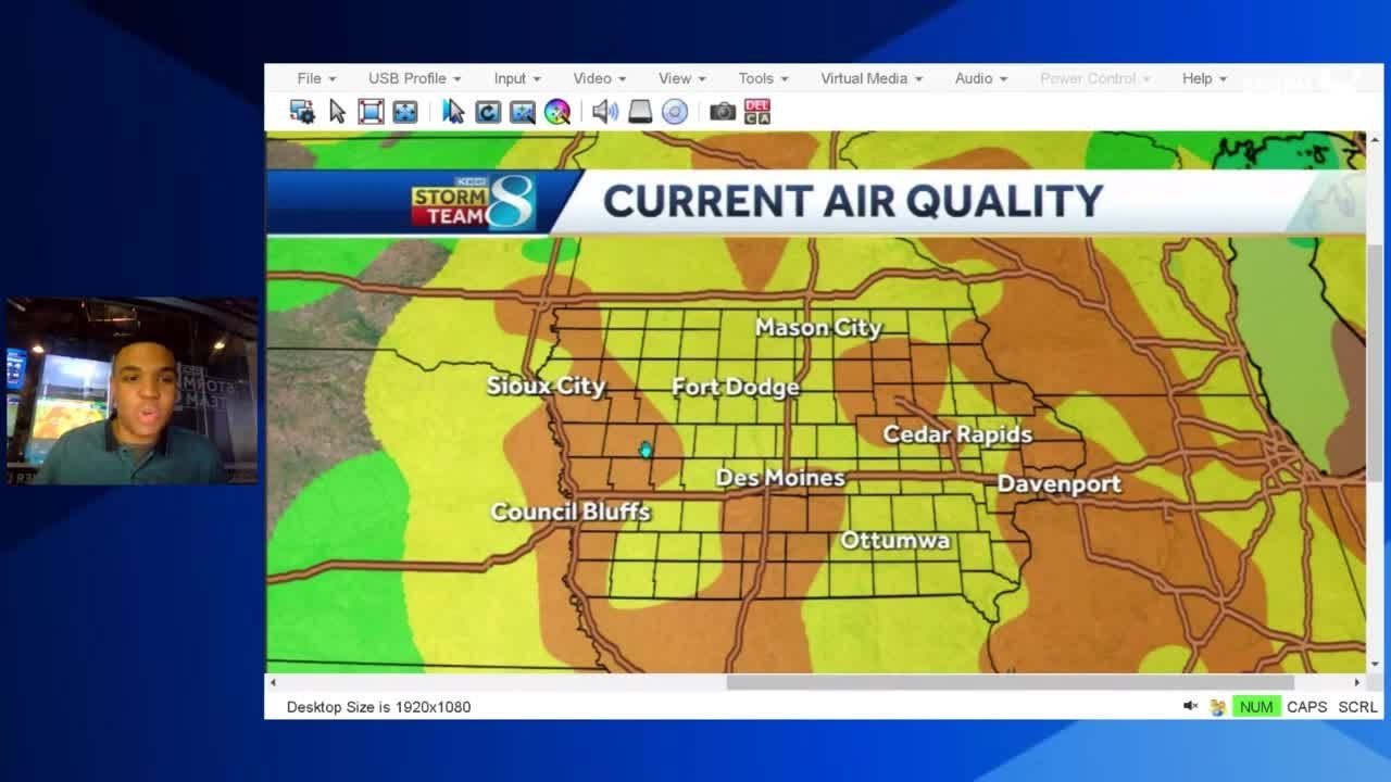 Canadian wildfire smoke affecting central Iowa - YouTube