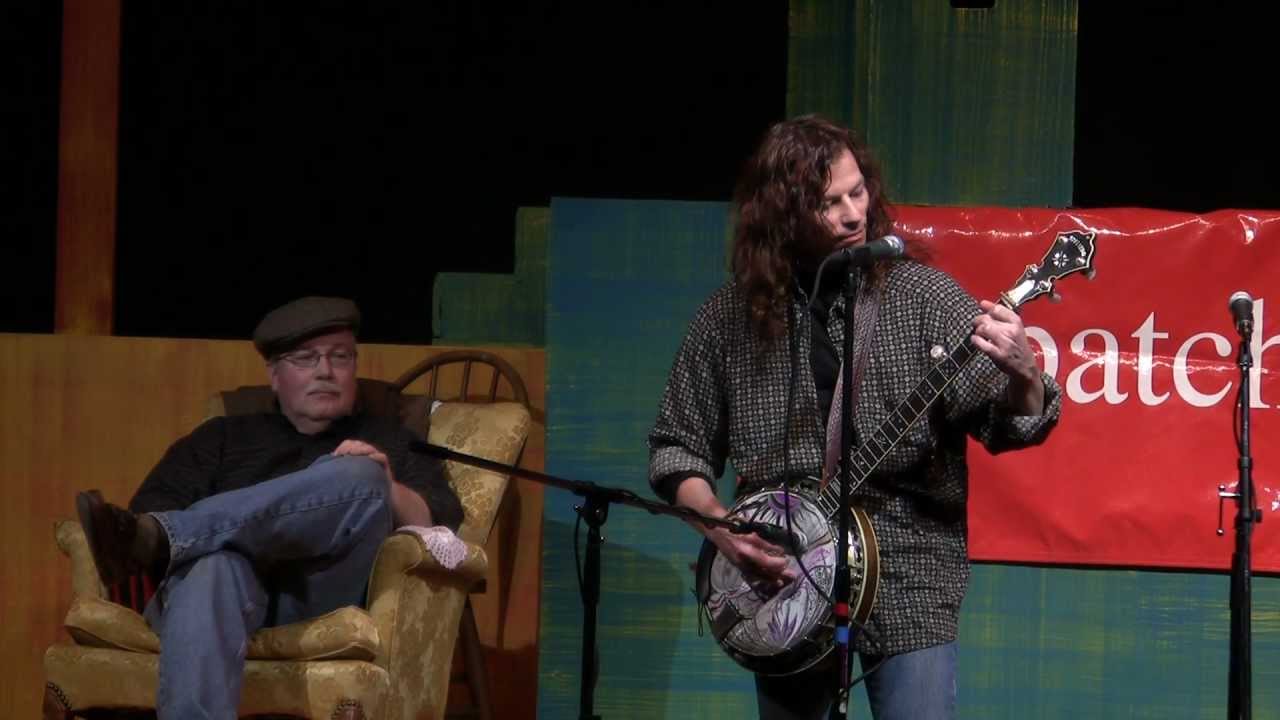 Jon Eric performing at The Bucktown Revue - YouTube