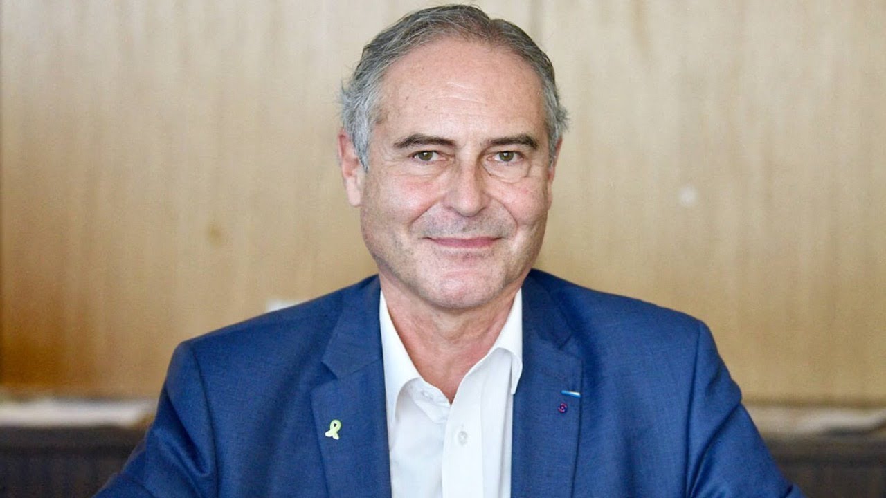 Direct avec Pr Christian Perronne - YouTube