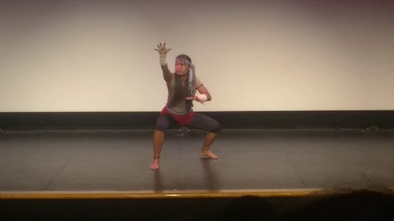 Tharoth Sam (aka “Little Frog”) Kalorntorn: Demonstrating Bokator - YouTube