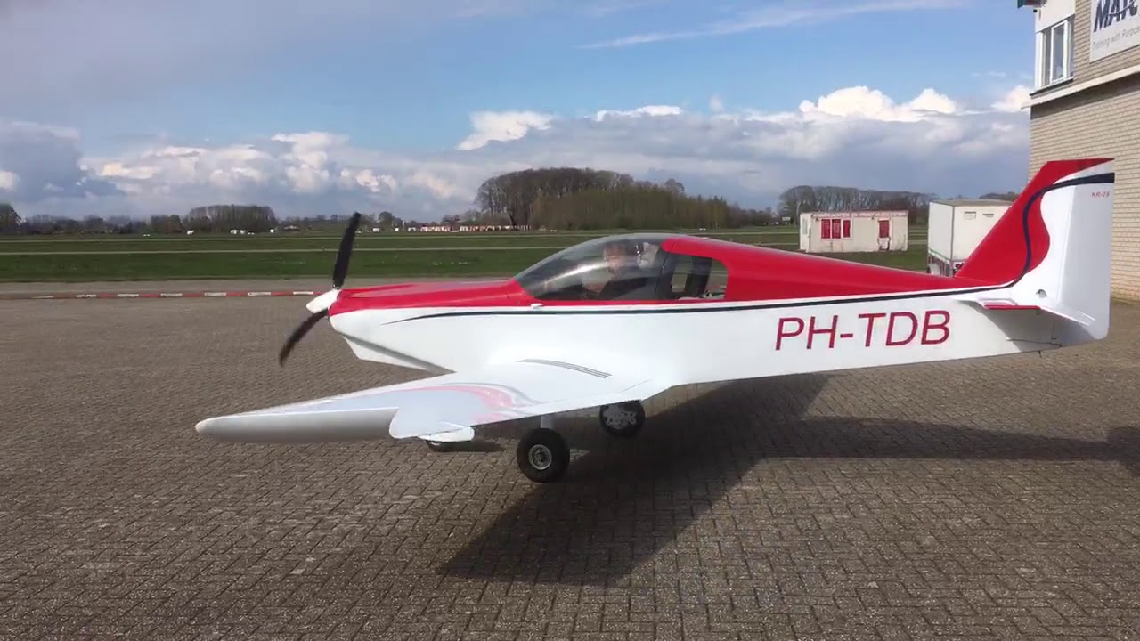 KR2S First taxi - YouTube