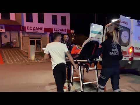 Gürültü yüzünden kavga çıktı! 2 arkadaşı bıçakladılar