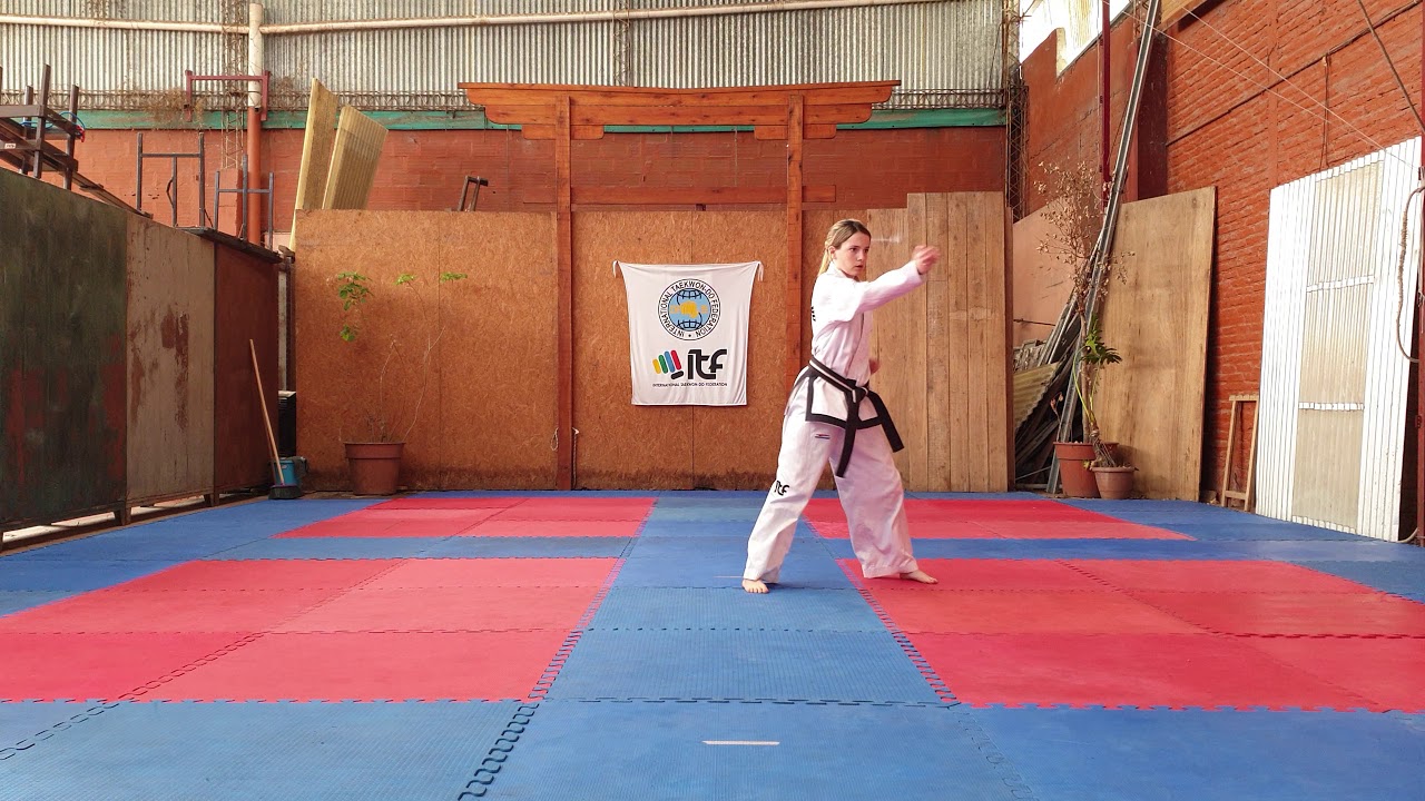 Gae Baek 1 Dan - YouTube