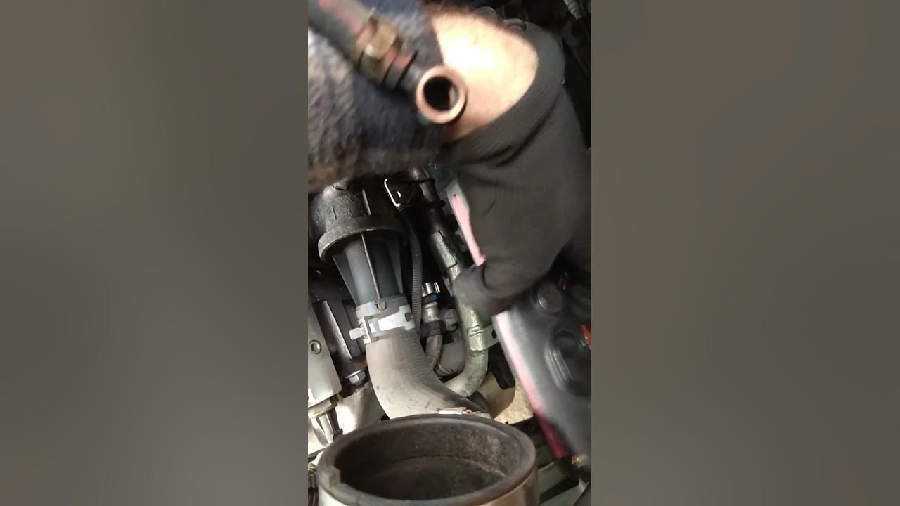 calage distribution 1.3 ddis (cdti jtd hdi...) suzuki Swift - YouTube