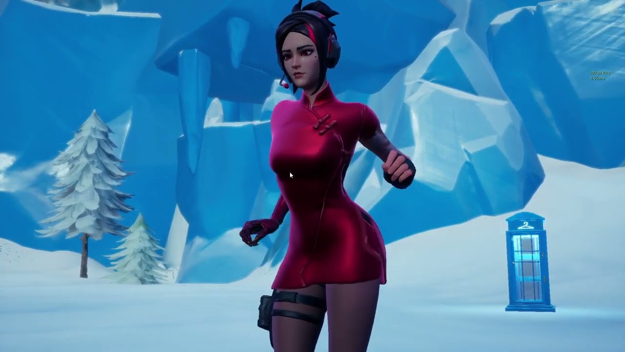 😍 PARTY HIPS by Fortnite Demi Skin 🥰 - YouTube
