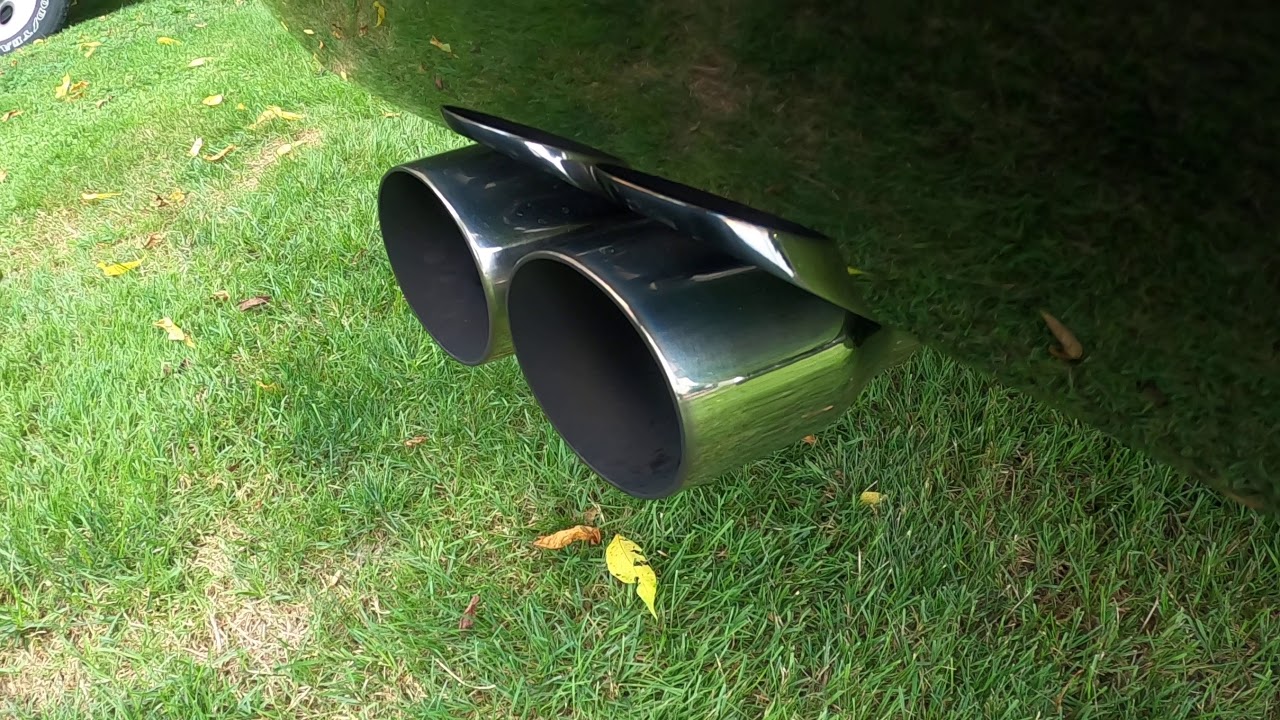 Pacesetter LongTube Headers on a 4.0 V6 mustang - YouTube