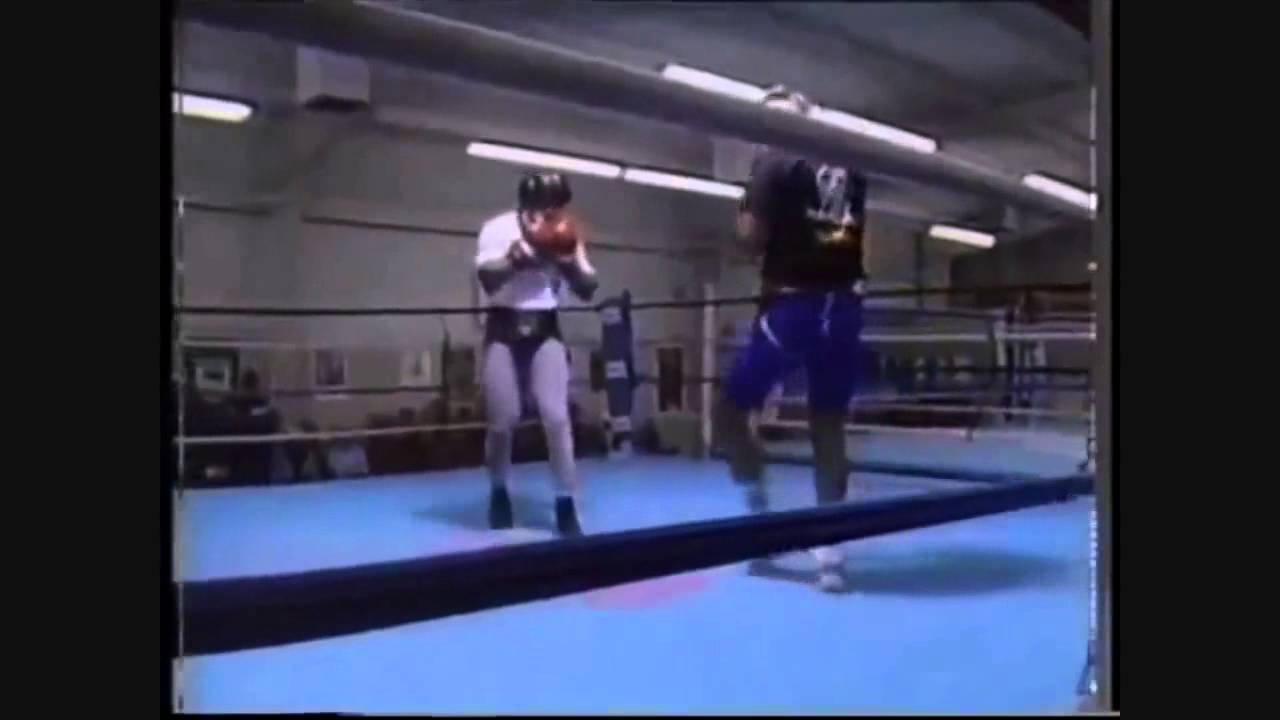 Mike Tyson Sparring Knockout - YouTube