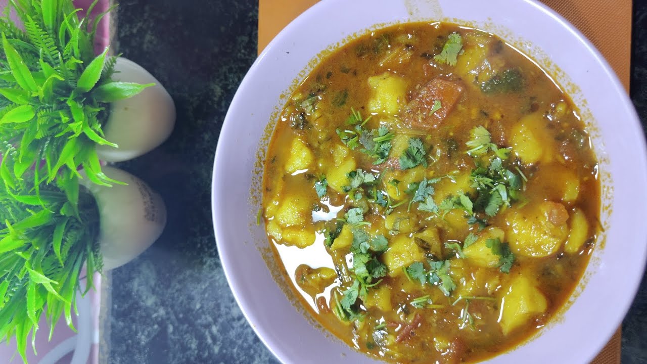 Tasty aloo Tomato recipe | টেস্টি কচুরির আলু তরকারি রেসিপি - YouTube