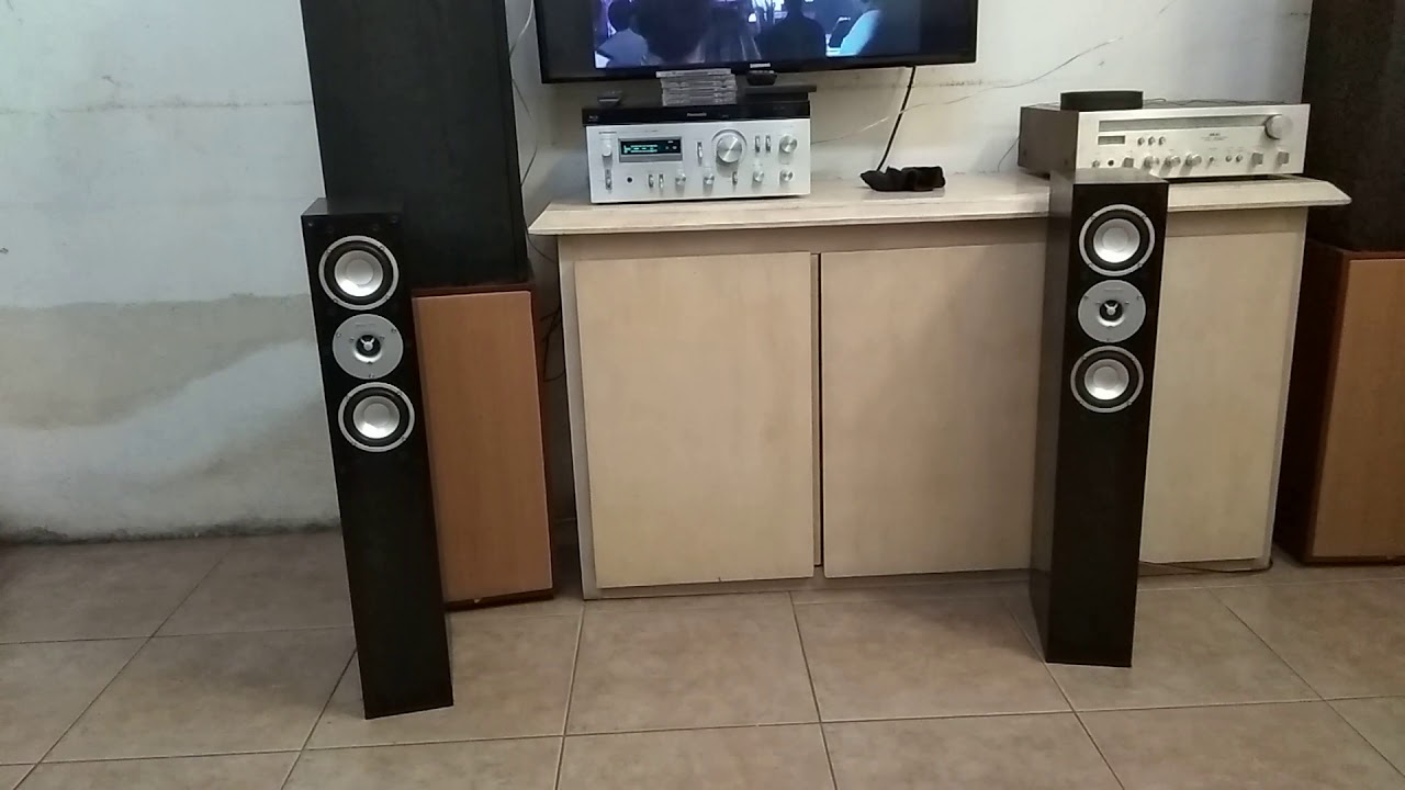 Jensen Champion 990 - YouTube