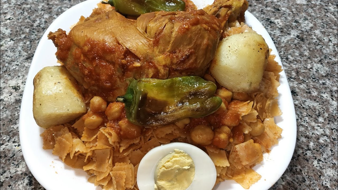 طبق #الثريدة #(#التريدة #)التقليدي ذوق👍💯 وبنة🥰 🤩 #Le plat traditionnel ...