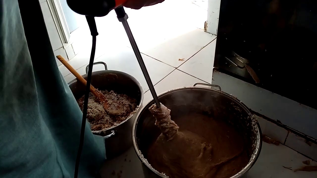 Traditional Omani Food Boko Boko - YouTube