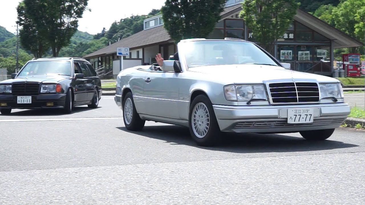 Crazy Mercedes W124 Chiba Touring - YouTube