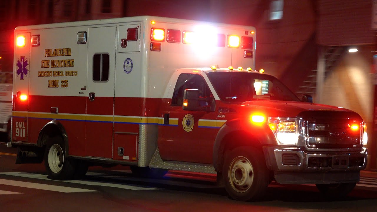 Philadelphia Fire Department Medic 45 Responding - YouTube
