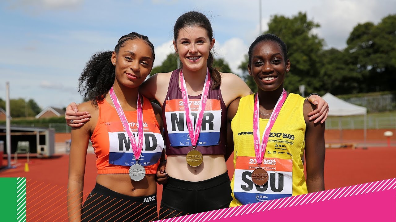 Amy Hunt's Instagram, Twitter & Facebook on IDCrawl