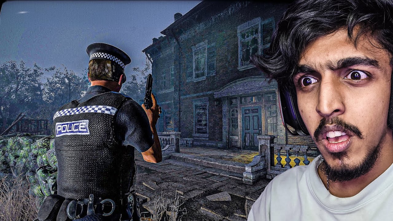 Playing as POLICE in a Horror Game😨.! - YouTube