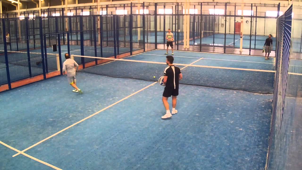 Padel en Arganda Mega Indoor.. 14/02/2015 - YouTube