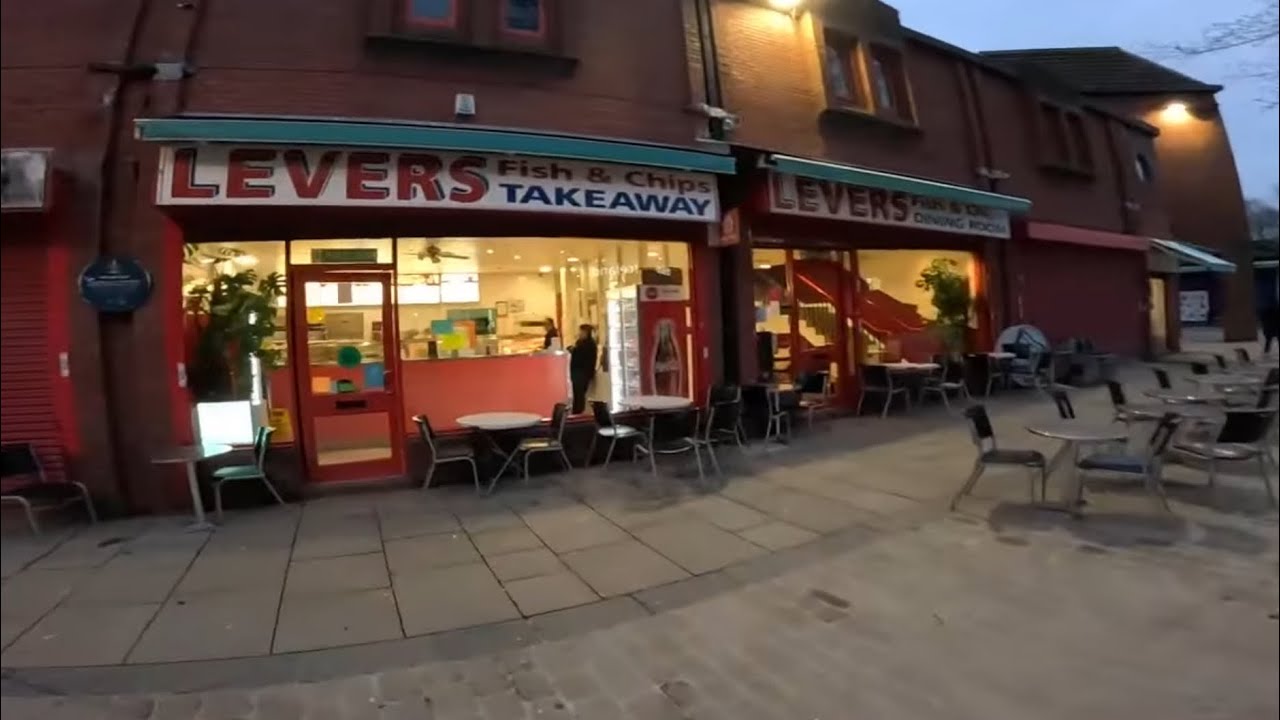 Chippy and the bike… - YouTube