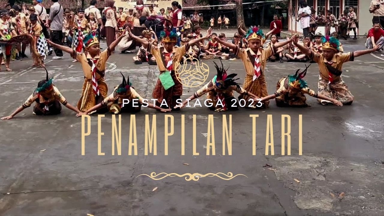 Penampilan Tari Barung Merah dan Barung Hijau - Taman Seni Budaya Pesta ...