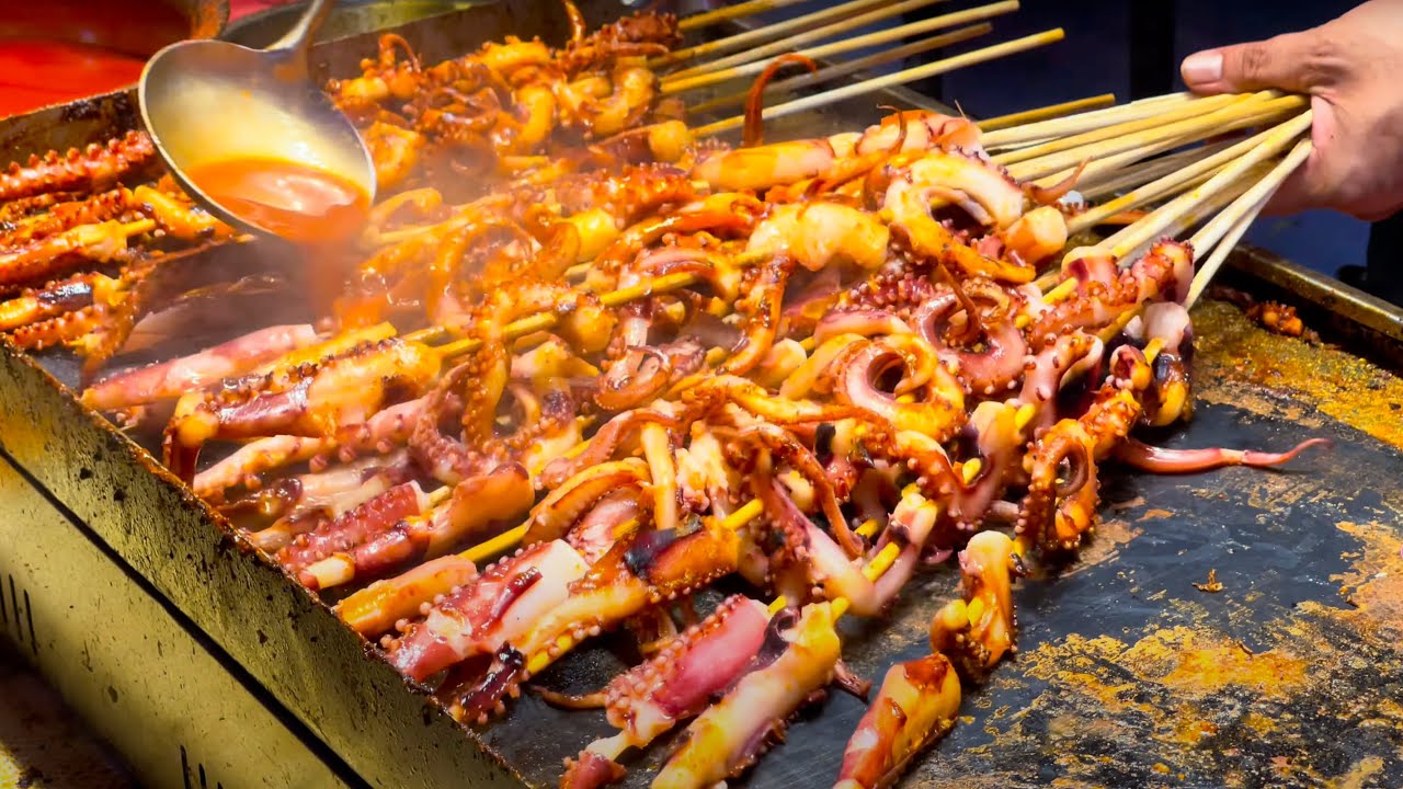 The most lively Chinese night market and street food I have ever seen ...