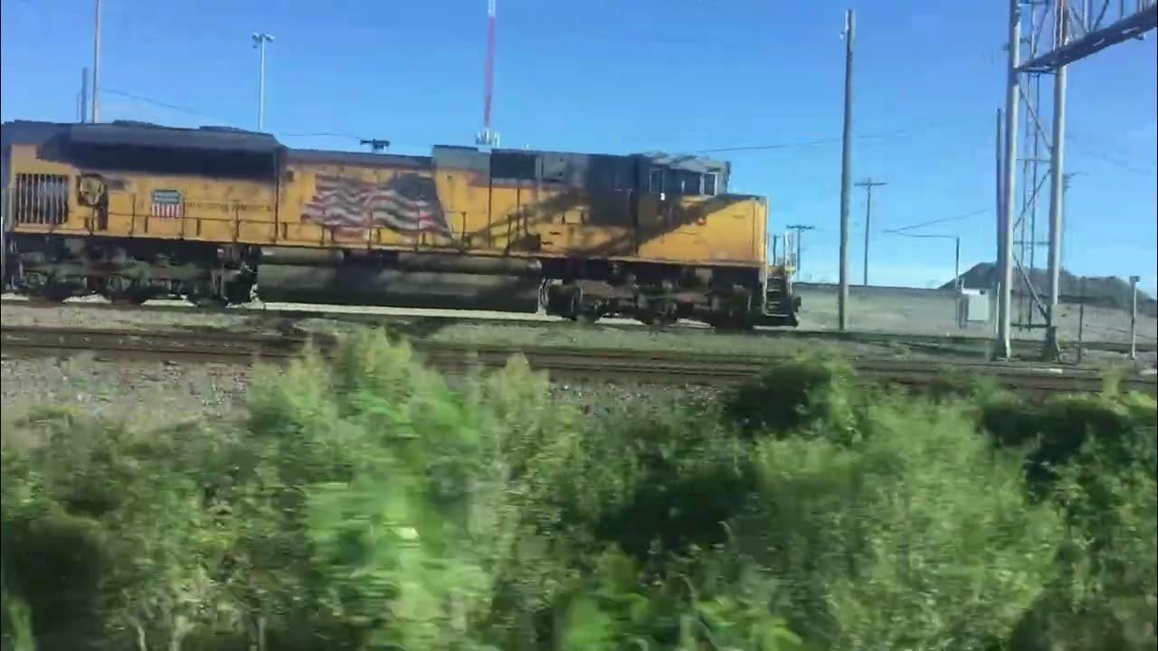 UP 9016 SD70AH Leads Locomotive Houston,Tx - YouTube