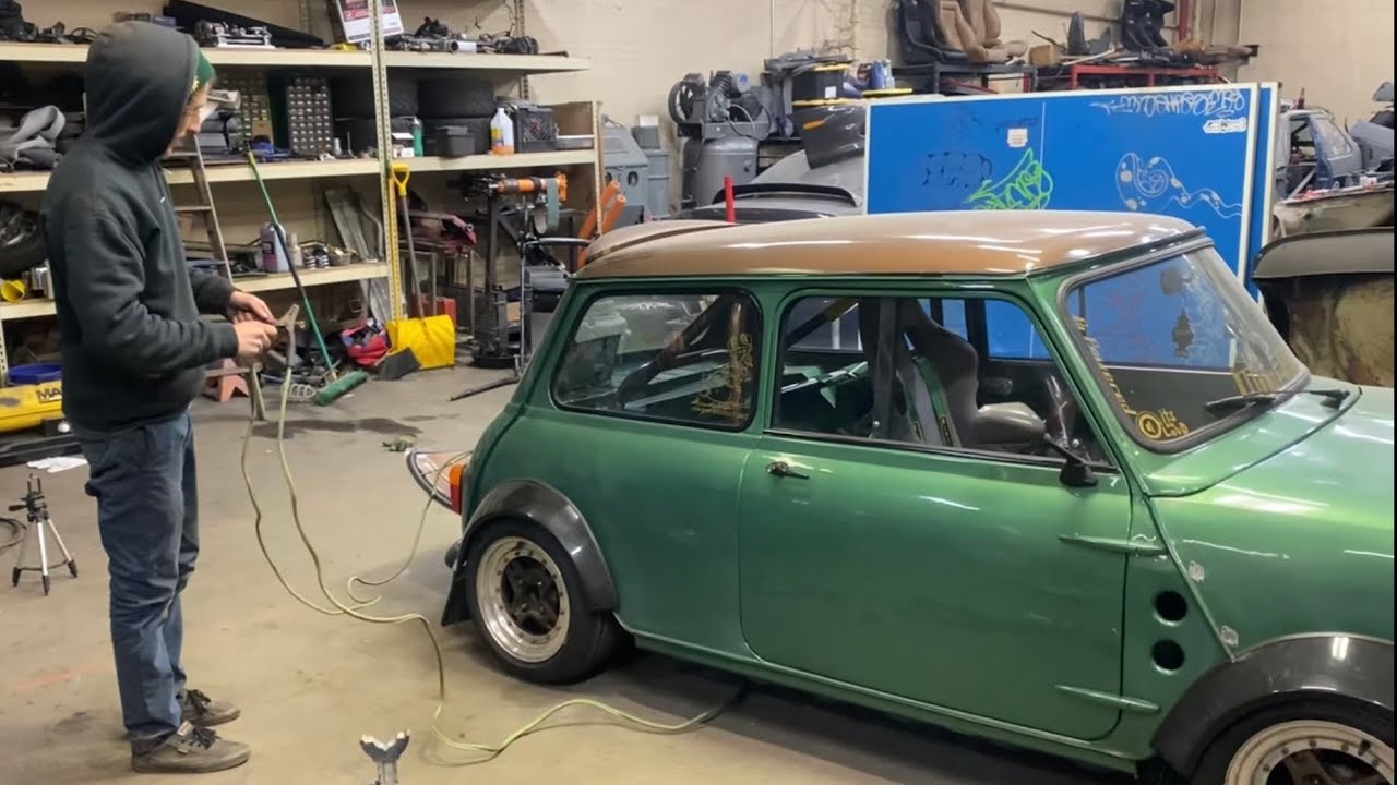 R1 Mini Reverse Gear?! - YouTube