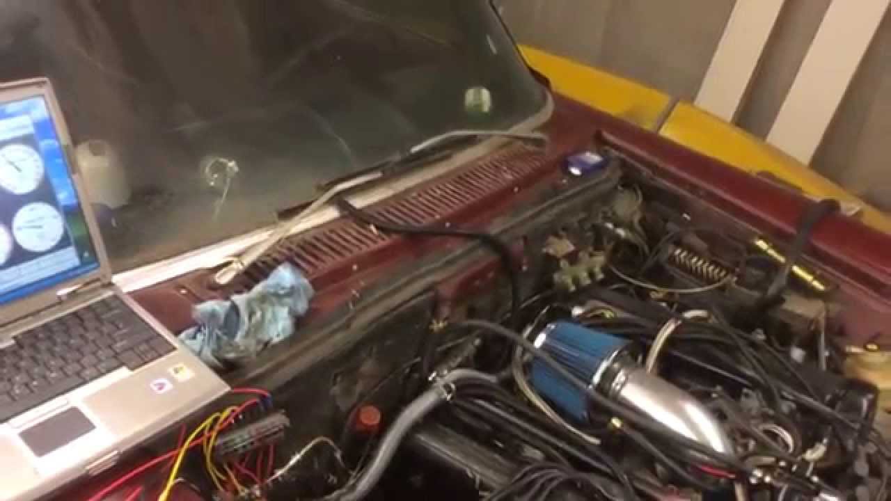 w115 m117 240d 5.5 v8 swap transmission test - YouTube