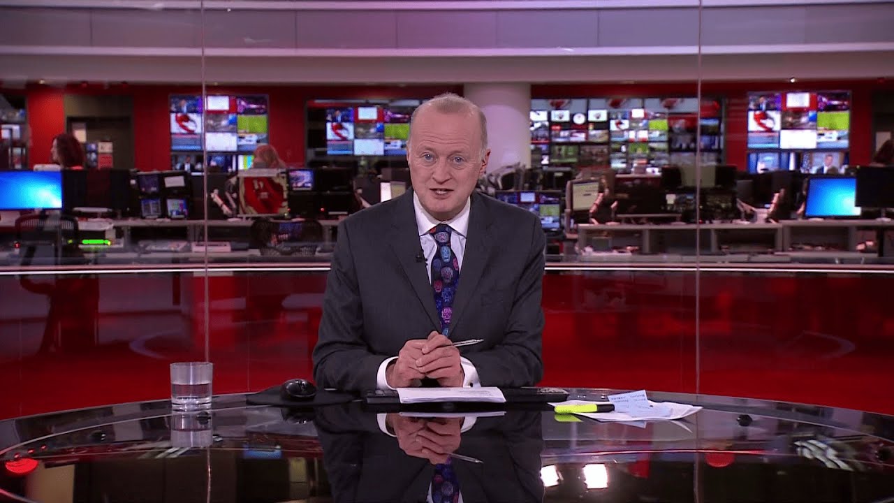 BBC News (20GMT Headlines + Intro - 12/1/22) [1080p50] - YouTube