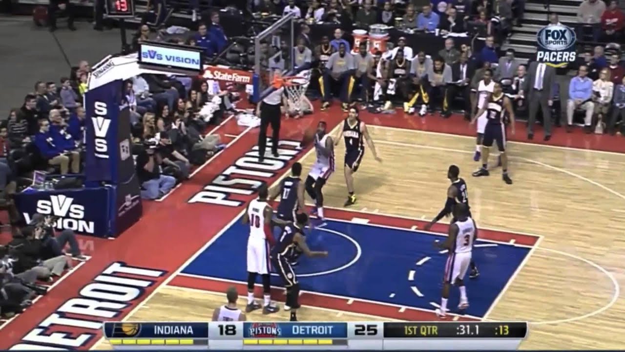 Josh Smith Dunk on Luis Scola - YouTube