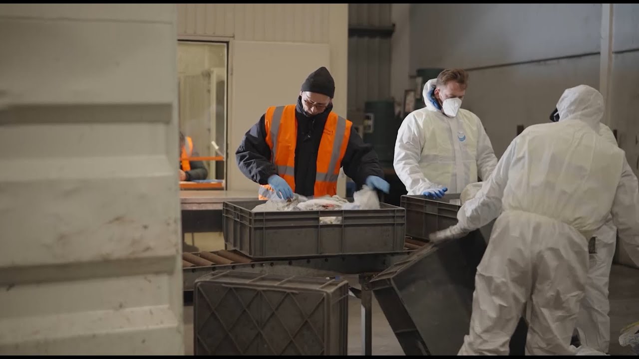 Voices from the Wasteocene – The trash inspector - YouTube