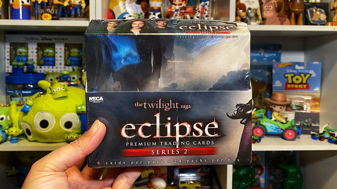 The Twilight Saga Eclipse Trading Cards Box Break! - YouTube