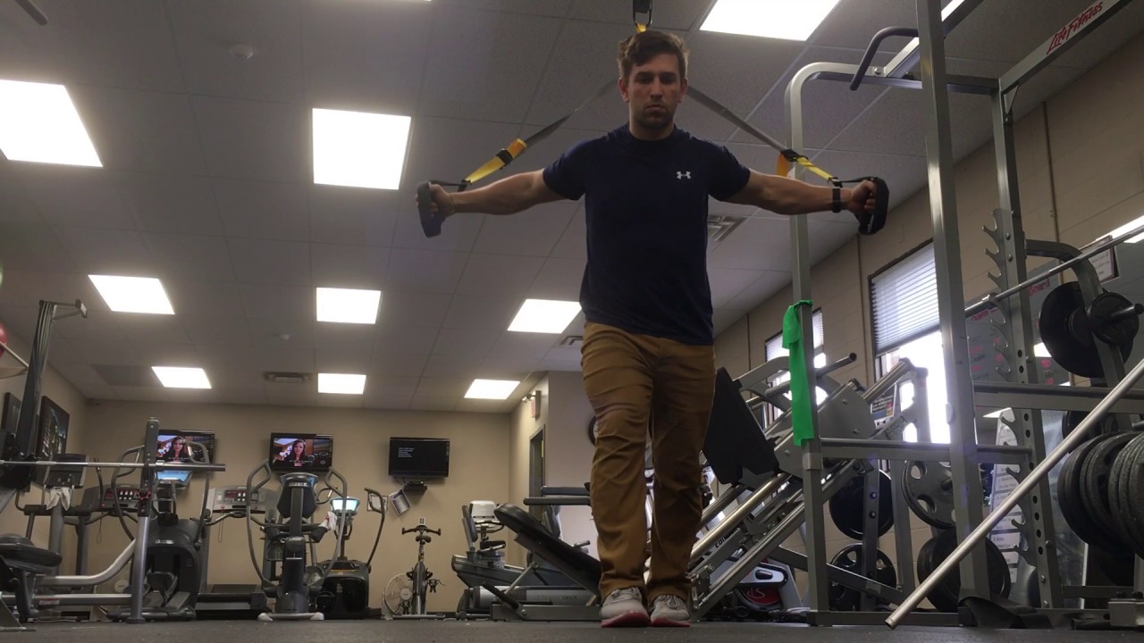 TRX Lunge to Chest Stretch - YouTube