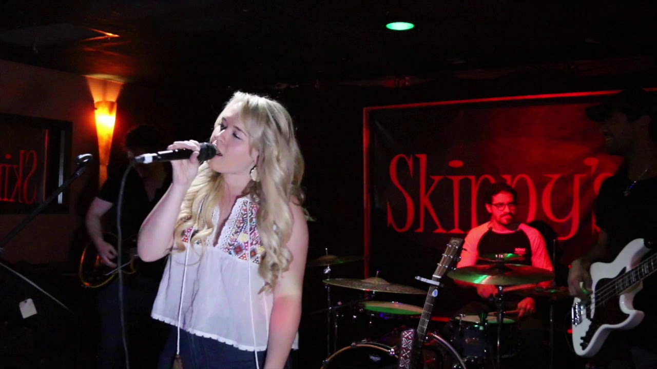 Live Band and Acoustic Reel - Christie Huff - YouTube