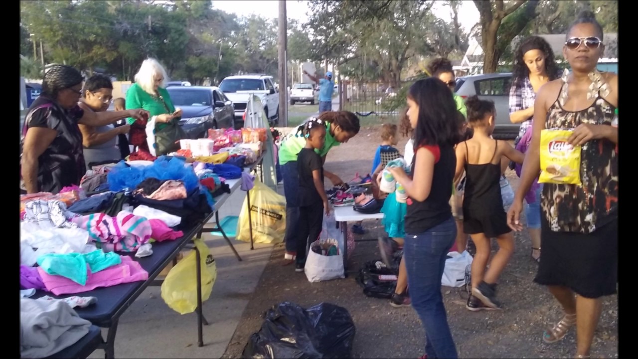 The Sidewalk Store 12 17 2016 - YouTube