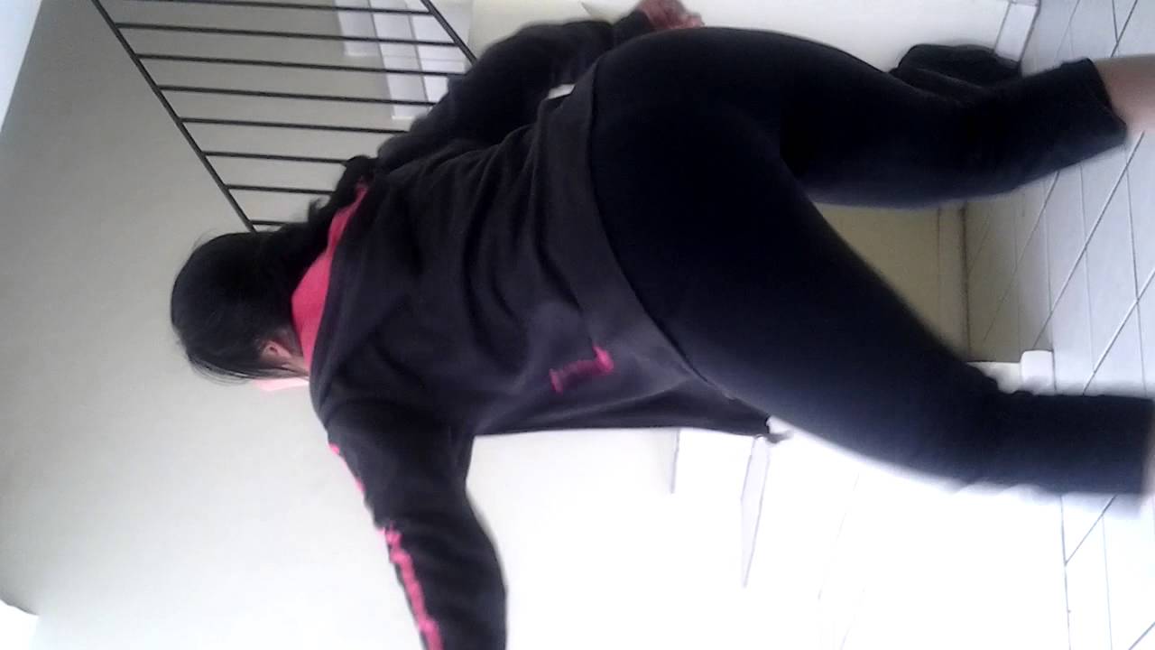 Mom Attemting To Twerk And Dance Youtube