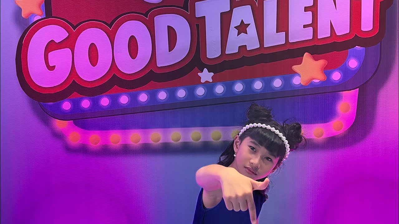 Buat Juri Kaget...Nyanyi sambil Ngedance di Top 8 Yupi Good Talent 2024 ...