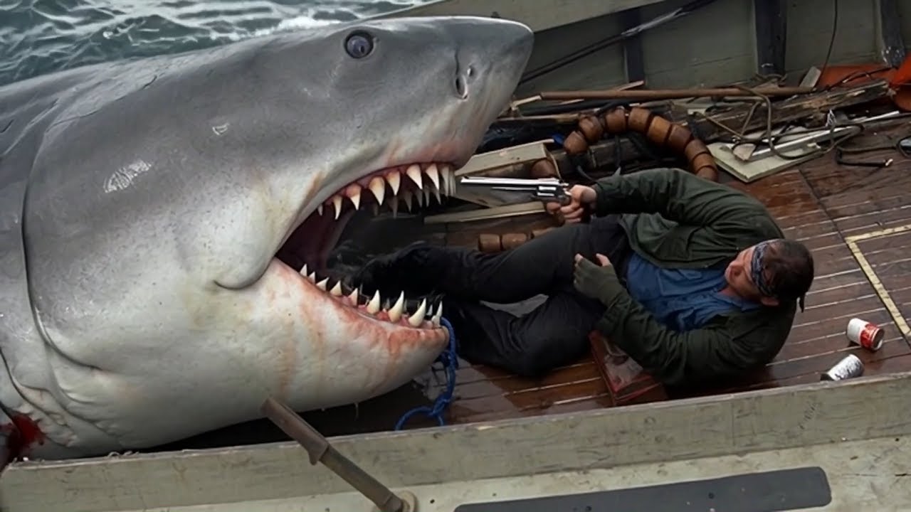 Jaws (1975) Alternate Ending - YouTube