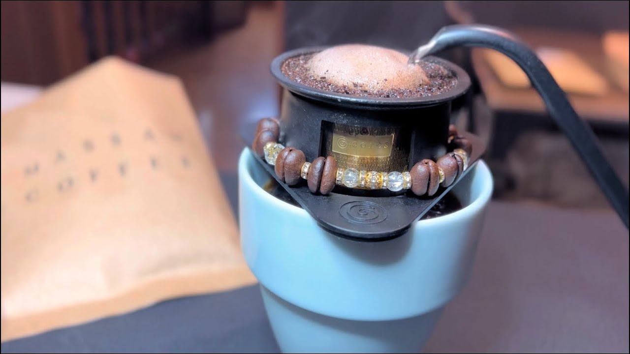 【MASSAN COFFEE】を【cores】で【アイスコーヒー】淹れる - YouTube
