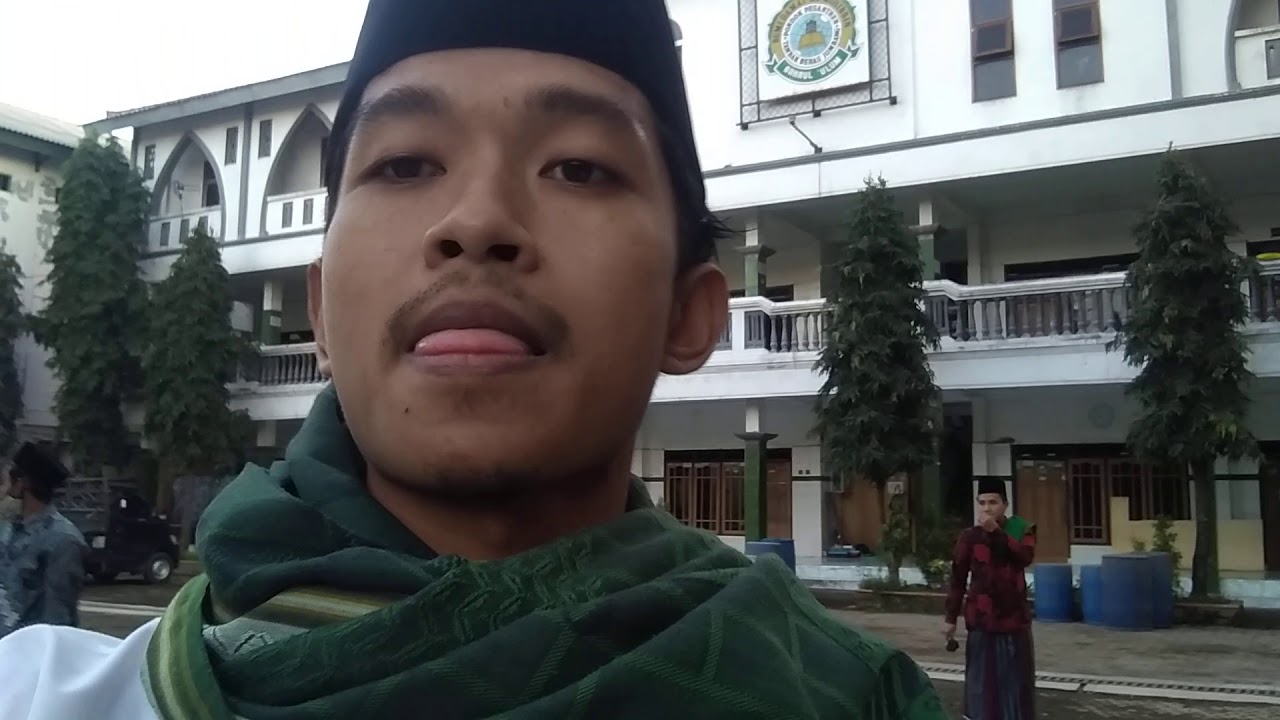 Salim 😁 - YouTube