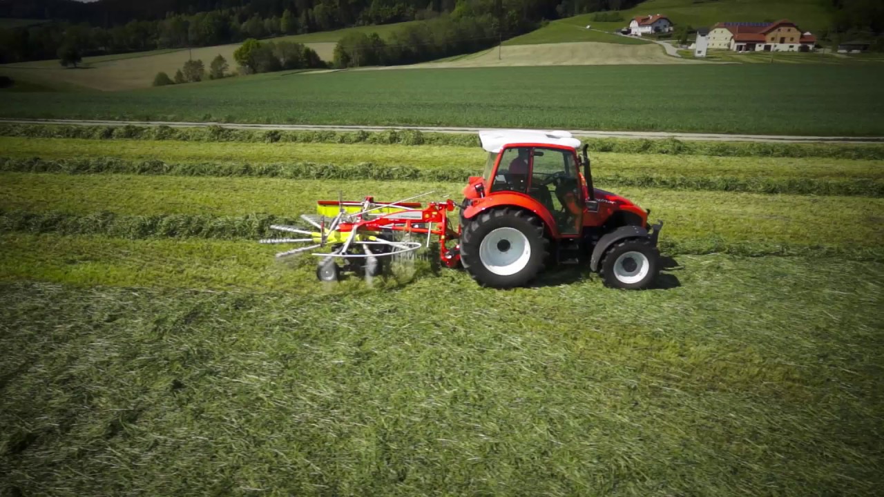 PÖTTINGER TOP rakes with single rotor and twin rotor side swath rakes ...