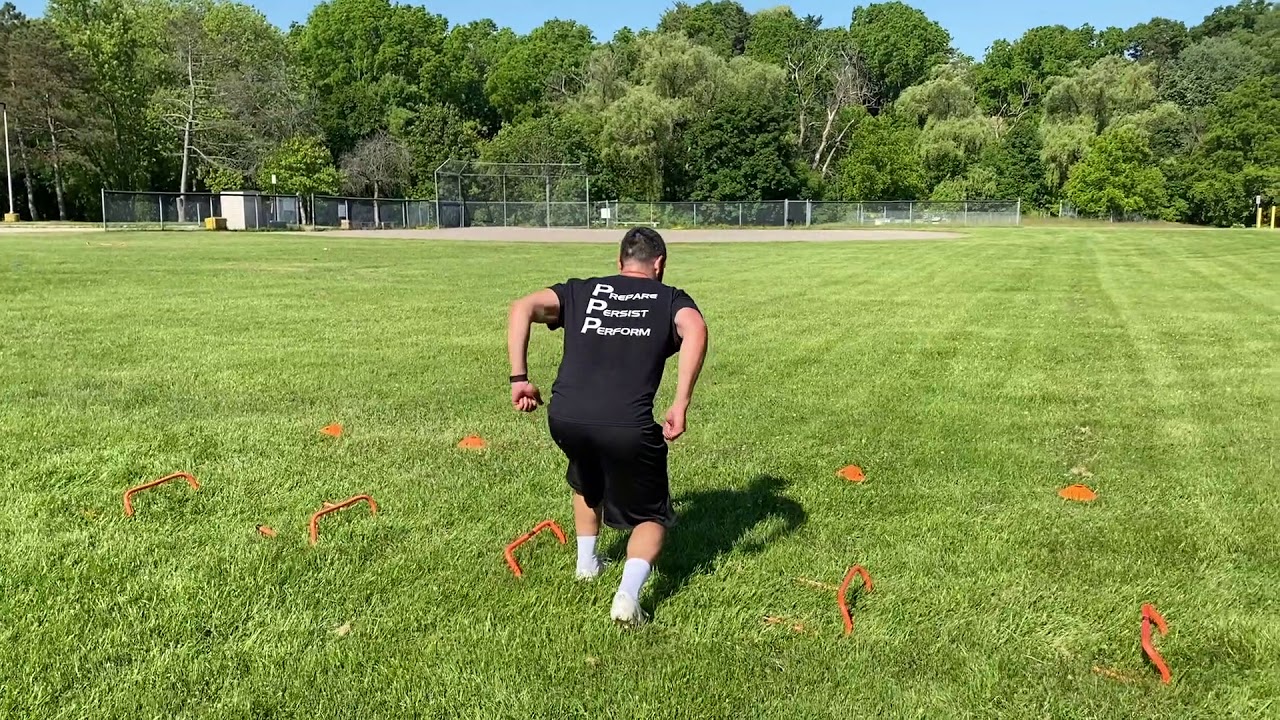 Hurdle Split Jump with 90 rotation - YouTube