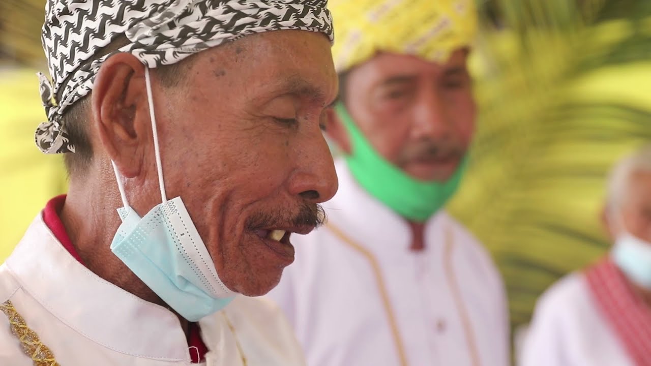Bentuk Persaudaraan, Ganjar Kunjungi Suku Tobelo di Halmahera - YouTube