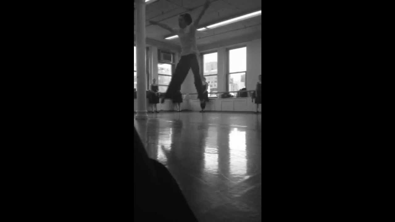 Male Ballet Dancer Toe Touches - YouTube
