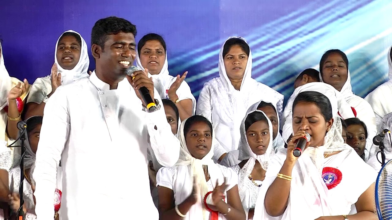 "உம் கிருபை எனக்கு போதும்" - Tamil Christian Song by Bro. David ...